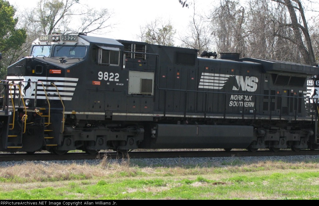 NS 9822